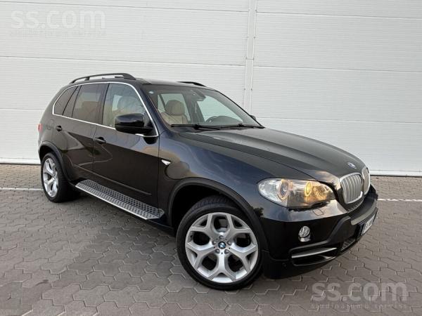 Black BMW X5 2009 in Riga, with an engine capacity of 3.00 L and mileage of 0 thousand km for 12500 €, photo 9 on AUTOMOTO.COM.LV
