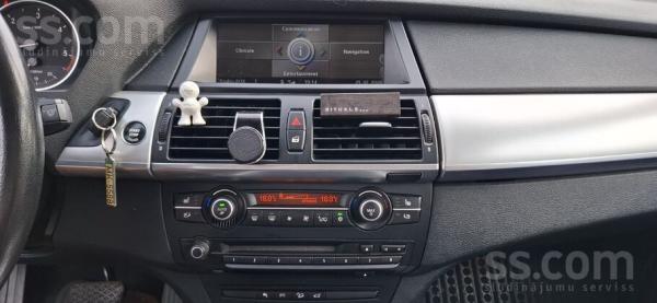 Melns BMW X5 2009 Liepāja, ar dzinēja tilpumu 3.00 L un nobraukumu 269 tūkst. km par 10400 €, foto 6 vietnē AUTOMOTO.COM.LV