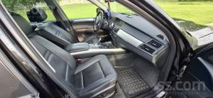 Melns BMW X5 2009 Liepāja, ar dzinēja tilpumu 3.00 L un nobraukumu 269 tūkst. km par 10400 €, foto 15 vietnē AUTOMOTO.COM.LV
