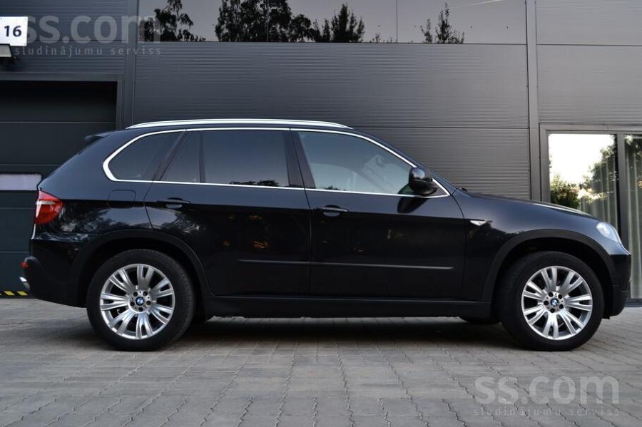 Melns BMW X5 2009 Rīga, ar dzinēja tilpumu 3.00 L un nobraukumu 351 tūkst. km par 8500 €, foto 6 vietnē AUTOMOTO.COM.LV