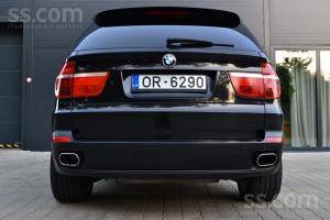 Melns BMW X5 2009 Rīga, ar dzinēja tilpumu 3.00 L un nobraukumu 351 tūkst. km par 8500 €, foto 8 vietnē AUTOMOTO.COM.LV