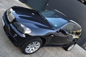 Melns BMW X5 2009 Rīga, ar dzinēja tilpumu 3.00 L un nobraukumu 351 tūkst. km par 8500 €, foto 17 vietnē AUTOMOTO.COM.LV