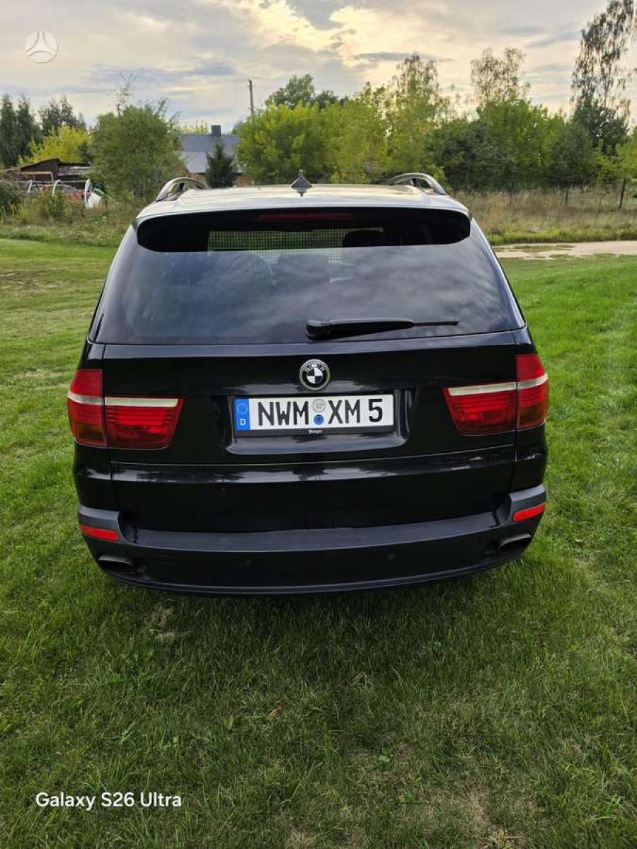Melns BMW X5 2009 Jonava, ar dzinēja tilpumu 2.99 L un nobraukumu 279 tūkst. km par 7499 €, foto 8 vietnē AUTOMOTO.COM.LV