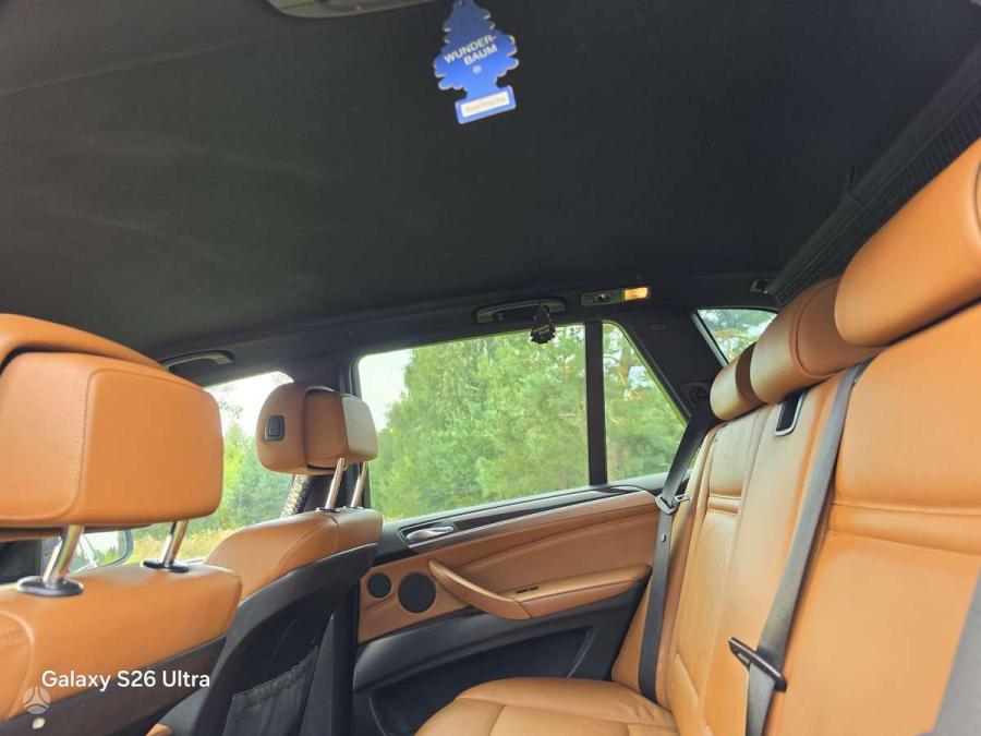 Melns BMW X5 2009 Jonava, ar dzinēja tilpumu 2.99 L un nobraukumu 279 tūkst. km par 7499 €, foto 11 vietnē AUTOMOTO.COM.LV