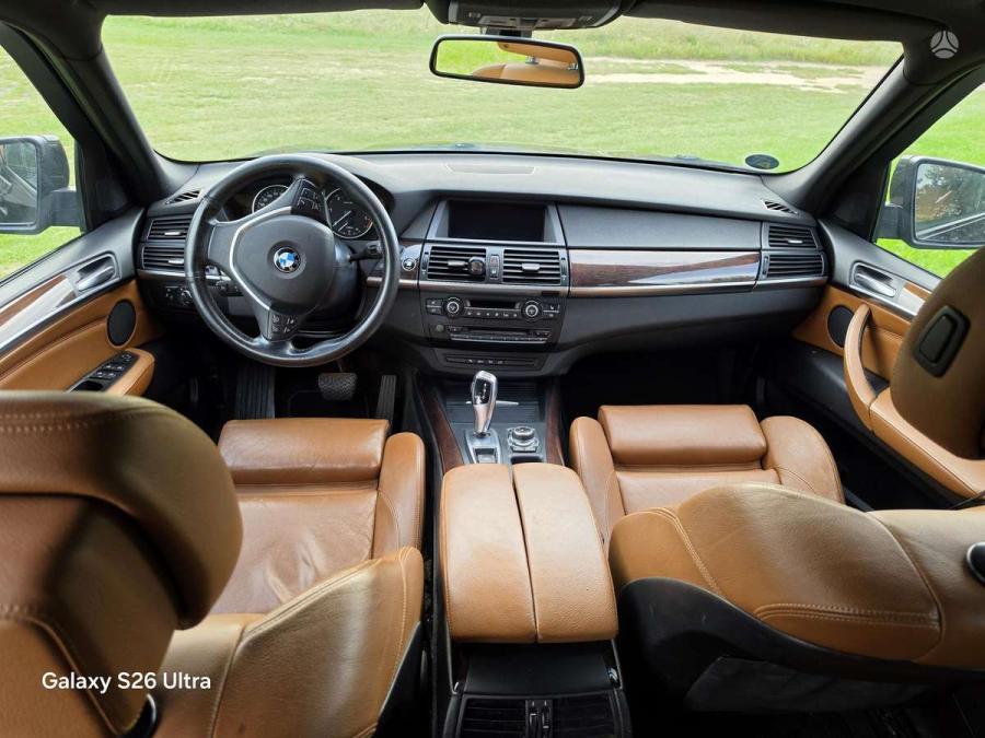 Melns BMW X5 2009 Jonava, ar dzinēja tilpumu 2.99 L un nobraukumu 279 tūkst. km par 7499 €, foto 12 vietnē AUTOMOTO.COM.LV