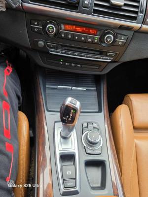 Melns BMW X5 2009 Jonava, ar dzinēja tilpumu 2.99 L un nobraukumu 279 tūkst. km par 7499 €, foto 18 vietnē AUTOMOTO.COM.LV