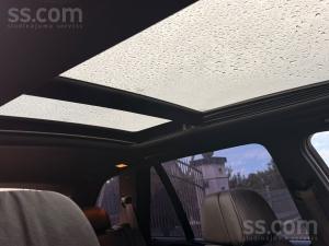 Black BMW X5 2009 in Tukums, with an engine capacity of 3.00 L and mileage of 330 thousand km for 16000 €, photo 13 on AUTOMOTO.COM.LV