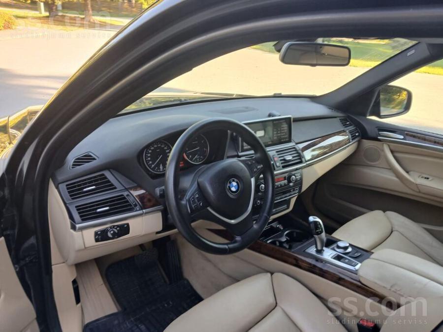 Melns BMW X5 2009 Rīga, ar dzinēja tilpumu 3.00 L un nobraukumu 281 tūkst. km par 8500 €, foto 7 vietnē AUTOMOTO.COM.LV
