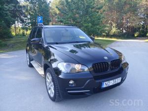 Черный БМВ Х5 2009 в Рига, объемом двигателя 3.00 л и пробегом 281 тыс. км за 8500 €, фото  на AUTOMOTO.COM.LV