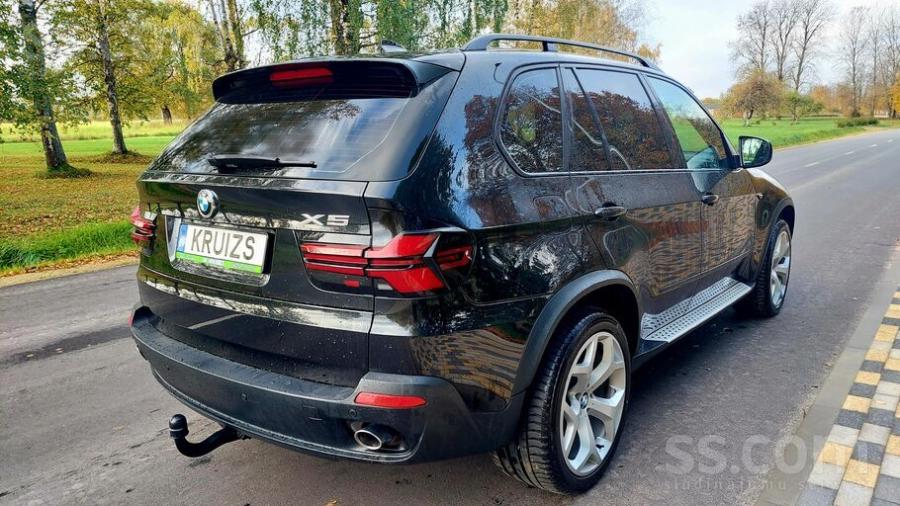 Melns BMW X5 2009 Balvi, ar dzinēja tilpumu 3.00 L un nobraukumu 0 tūkst. km par 11950 €, foto 7 vietnē AUTOMOTO.COM.LV