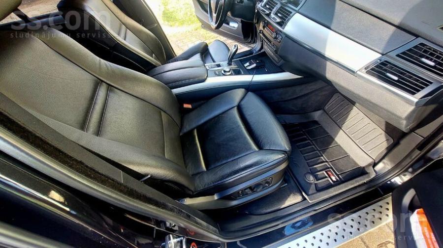 Melns BMW X5 2009 Balvi, ar dzinēja tilpumu 3.00 L un nobraukumu 0 tūkst. km par 11950 €, foto 23 vietnē AUTOMOTO.COM.LV