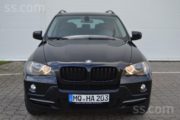 Melns BMW X5 2009 Rīga, ar dzinēja tilpumu 3.00 L un nobraukumu 288 tūkst. km par 8950 €, foto 3 vietnē AUTOMOTO.COM.LV