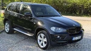 Black BMW X5 2010 in Jurmala, with an engine capacity of 3.00 L and mileage of 0 thousand km for 10950 €, photo 9 on AUTOMOTO.COM.LV