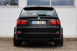 Black BMW X5 2010 in Riga, with an engine capacity of 3.00 L and mileage of 0 thousand km for 10995 €, photo 6 on AUTOMOTO.COM.LV