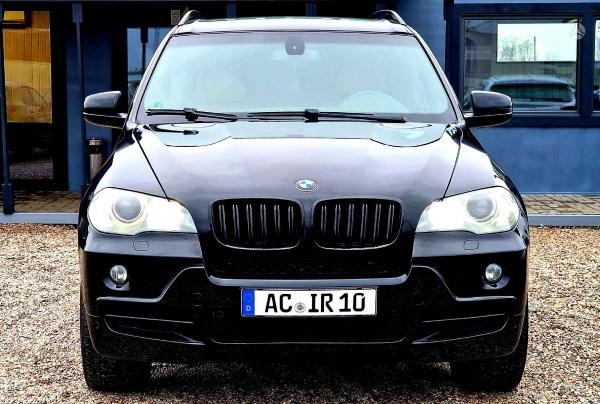 Melns BMW X5 2010 Kretinga, ar dzinēja tilpumu 3.00 L un nobraukumu 111 tūkst. km par 10950 €, foto 3 vietnē AUTOMOTO.COM.LV