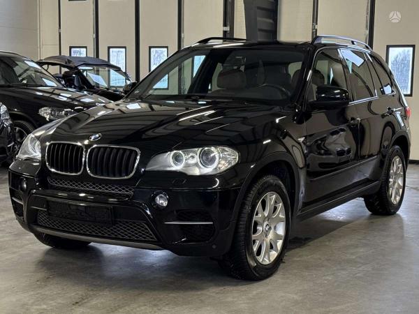 Melns BMW X5 2010 Marijampole, ar dzinēja tilpumu 2.99 L un nobraukumu 295 tūkst. km par 10350 €, foto 5 vietnē AUTOMOTO.COM.LV