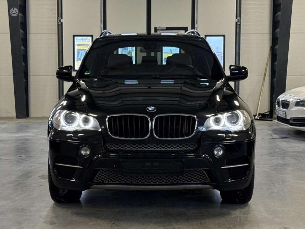 Melns BMW X5 2010 Marijampole, ar dzinēja tilpumu 2.99 L un nobraukumu 295 tūkst. km par 10350 €, foto 4 vietnē AUTOMOTO.COM.LV
