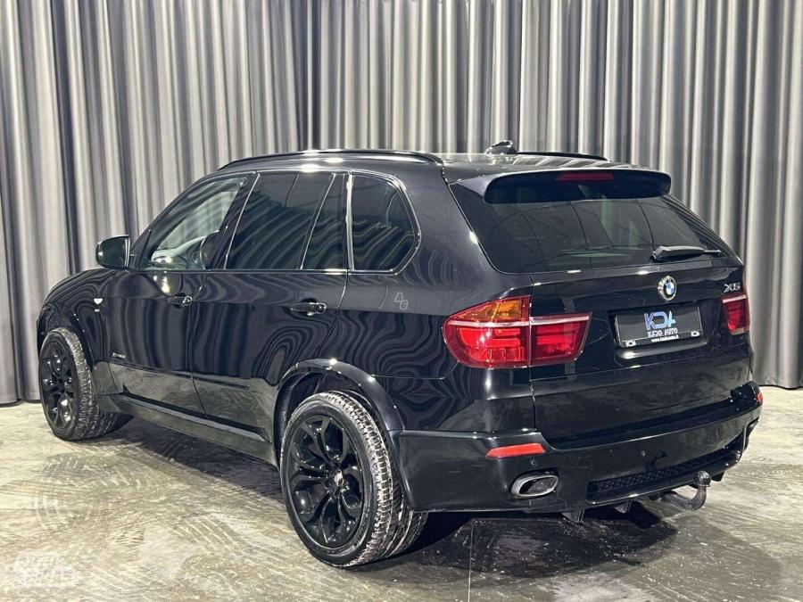 Melns BMW X5 2010 Marijampole, ar dzinēja tilpumu 3.00 L un nobraukumu 278 tūkst. km par 11250 €, foto 11 vietnē AUTOMOTO.COM.LV