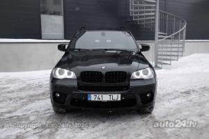 Black BMW X5 2010 in Tallinn, with an engine capacity of 3.00 L and mileage of 300 thousand km for 7990 €, photo  on AUTOMOTO.COM.LV
