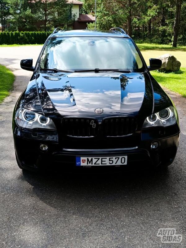 Melns BMW X5 2010 Viļņa, ar dzinēja tilpumu 3.00 L un nobraukumu 250 tūkst. km par 10400 €, foto 2 vietnē AUTOMOTO.COM.LV