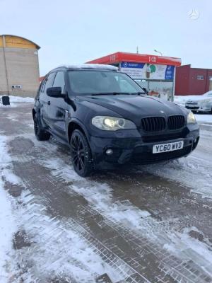 Black BMW X5 2010 in Telschi, with an engine capacity of 2.99 L and mileage of 173 thousand km for 5400 €, photo  on AUTOMOTO.COM.LV