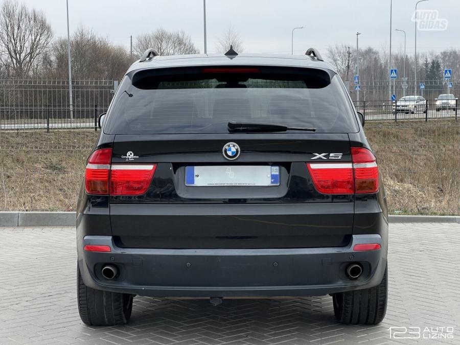 Melns BMW X5 2010 Tauragė, ar dzinēja tilpumu 3.00 L un nobraukumu 340 tūkst. km par 9200 €, foto 11 vietnē AUTOMOTO.COM.LV