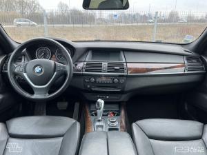 Melns BMW X5 2010 Tauragė, ar dzinēja tilpumu 3.00 L un nobraukumu 340 tūkst. km par 9200 €, foto 15 vietnē AUTOMOTO.COM.LV