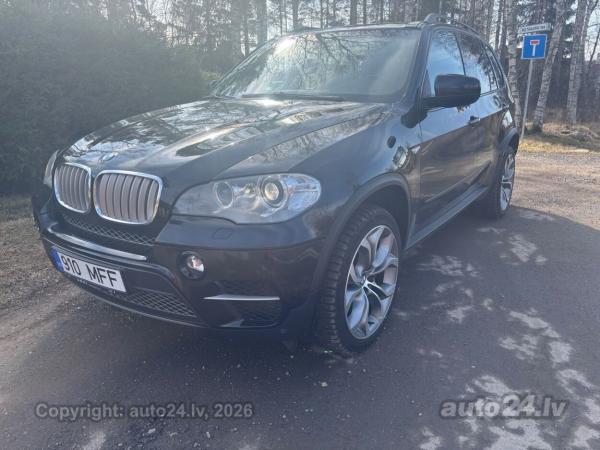 Melns BMW X5 2010 Saku, ar dzinēja tilpumu 3.00 L un nobraukumu 310 tūkst. km par 12900 €, foto 5 vietnē AUTOMOTO.COM.LV