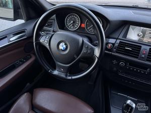 Melns BMW X5 2010 Utena, ar dzinēja tilpumu 3.00 L un nobraukumu 238 tūkst. km par 11490 €, foto 17 vietnē AUTOMOTO.COM.LV