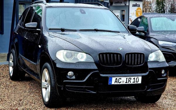 Melns BMW X5 2010 Kretinga, ar dzinēja tilpumu 3.00 L un nobraukumu 111 tūkst. km par 10150 €, foto 2 vietnē AUTOMOTO.COM.LV