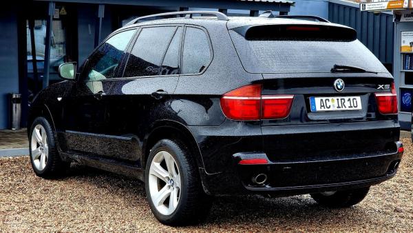 Melns BMW X5 2010 Kretinga, ar dzinēja tilpumu 3.00 L un nobraukumu 111 tūkst. km par 10150 €, foto 6 vietnē AUTOMOTO.COM.LV