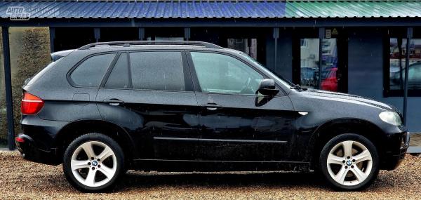Melns BMW X5 2010 Kretinga, ar dzinēja tilpumu 3.00 L un nobraukumu 111 tūkst. km par 10150 €, foto 9 vietnē AUTOMOTO.COM.LV