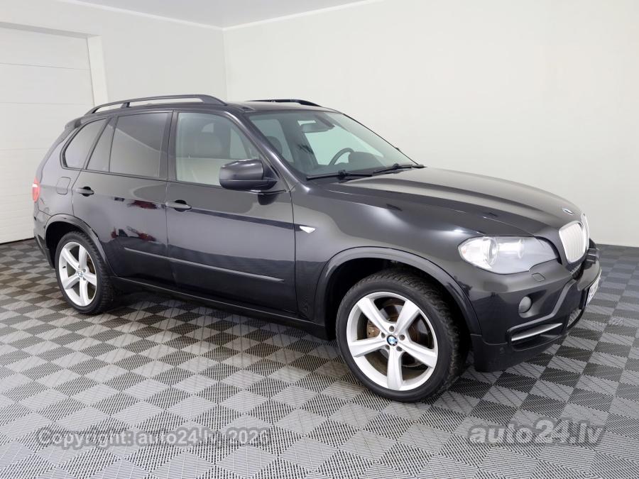 Melns BMW X5 2010 Tallina, ar dzinēja tilpumu 3.00 L un nobraukumu 249 tūkst. km par 7499 €, foto 1 vietnē AUTOMOTO.COM.LV