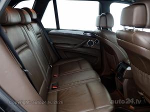 Melns BMW X5 2010 Tallina, ar dzinēja tilpumu 3.00 L un nobraukumu 249 tūkst. km par 7499 €, foto 8 vietnē AUTOMOTO.COM.LV