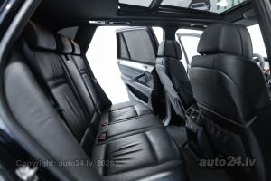 Black BMW X5 2010 in Tallinn, with an engine capacity of 3.00 L and mileage of 321 thousand km for 9990 €, photo 18 on AUTOMOTO.COM.LV