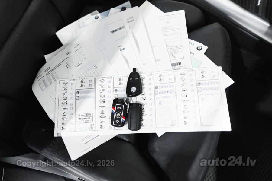 Black BMW X5 2010 in Tallinn, with an engine capacity of 3.00 L and mileage of 321 thousand km for 9990 €, photo 31 on AUTOMOTO.COM.LV