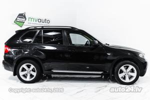 Black BMW X5 2010 in Tallinn, with an engine capacity of 3.00 L and mileage of 388 thousand km for 7990 €, photo 11 on AUTOMOTO.COM.LV