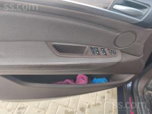 Melns BMW X5 2010 Ludza, ar dzinēja tilpumu 3.00 L un nobraukumu 237 tūkst. km par 9990 €, foto 8 vietnē AUTOMOTO.COM.LV