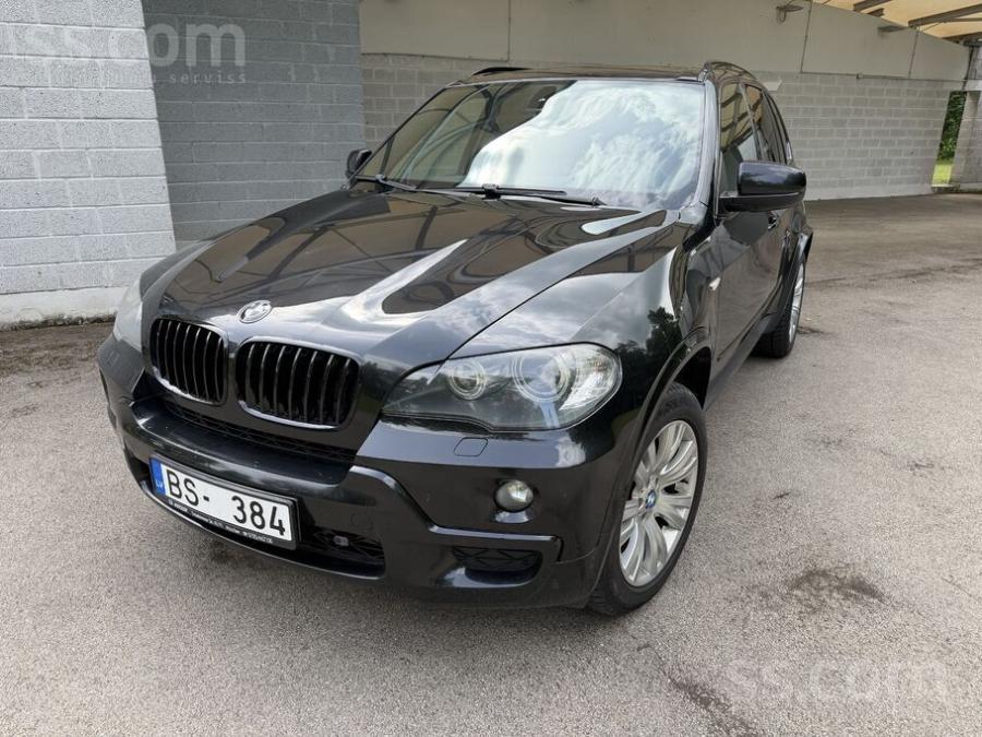 Melns BMW X5 2010 Rīga, ar dzinēja tilpumu 3.00 L un nobraukumu 260 tūkst. km par 10500 €, foto 1 vietnē AUTOMOTO.COM.LV