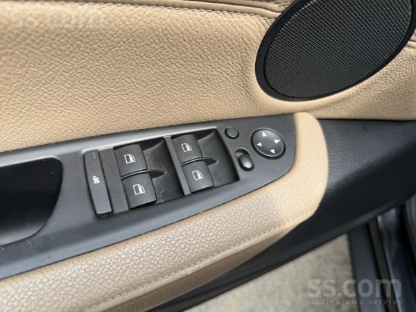 Melns BMW X5 2010 Rīga, ar dzinēja tilpumu 3.00 L un nobraukumu 260 tūkst. km par 10500 €, foto 6 vietnē AUTOMOTO.COM.LV