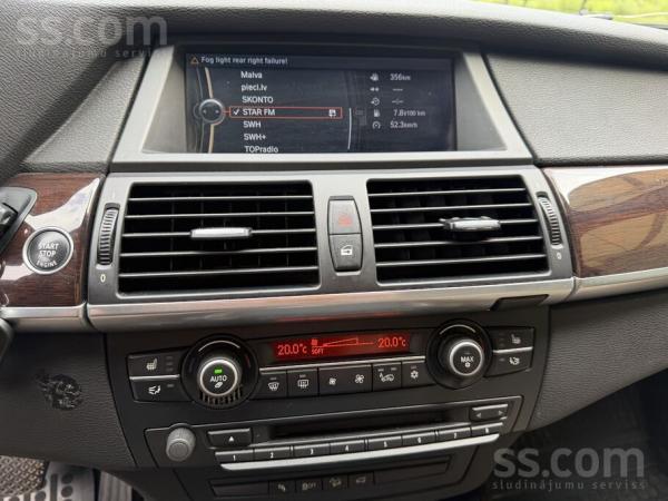 Melns BMW X5 2010 Rīga, ar dzinēja tilpumu 3.00 L un nobraukumu 260 tūkst. km par 10500 €, foto 7 vietnē AUTOMOTO.COM.LV