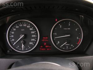 Melns BMW X5 2010 Rīga, ar dzinēja tilpumu 3.00 L un nobraukumu 280 tūkst. km par 9950 €, foto 13 vietnē AUTOMOTO.COM.LV
