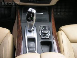 Melns BMW X5 2010 Rīga, ar dzinēja tilpumu 3.00 L un nobraukumu 280 tūkst. km par 9950 €, foto 15 vietnē AUTOMOTO.COM.LV
