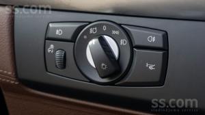 Melns BMW X5 2010 Rīga, ar dzinēja tilpumu 4.40 L un nobraukumu 129 tūkst. km par 11790 €, foto 22 vietnē AUTOMOTO.COM.LV