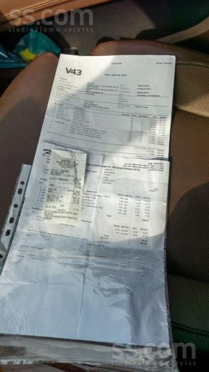 Melns BMW X5 2010 Rīga, ar dzinēja tilpumu 4.40 L un nobraukumu 129 tūkst. km par 11790 €, foto 24 vietnē AUTOMOTO.COM.LV