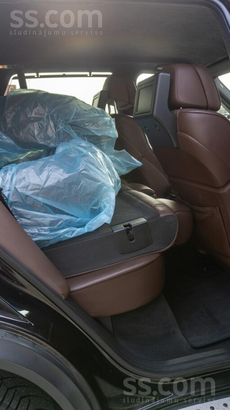 Melns BMW X5 2010 Rīga, ar dzinēja tilpumu 4.40 L un nobraukumu 129 tūkst. km par 11790 €, foto 29 vietnē AUTOMOTO.COM.LV