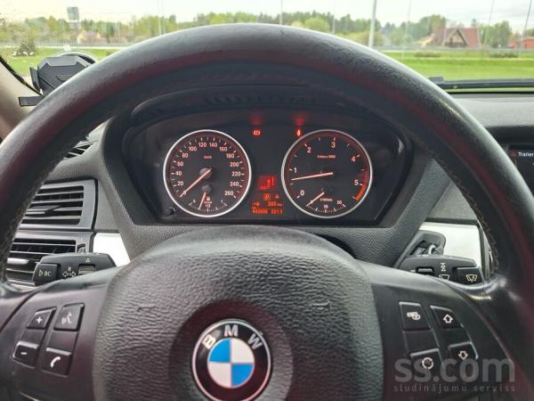 Melns BMW X5 2010 Rīga, ar dzinēja tilpumu 3.00 L un nobraukumu 443 tūkst. km par 8500 €, foto 6 vietnē AUTOMOTO.COM.LV
