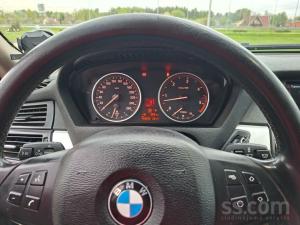 Melns BMW X5 2010 Rīga, ar dzinēja tilpumu 3.00 L un nobraukumu 443 tūkst. km par 8500 €, foto 7 vietnē AUTOMOTO.COM.LV