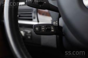 Black BMW X5 2010 in Riga, with an engine capacity of 3.00 L and mileage of 310 thousand km for 12990 €, photo 19 on AUTOMOTO.COM.LV