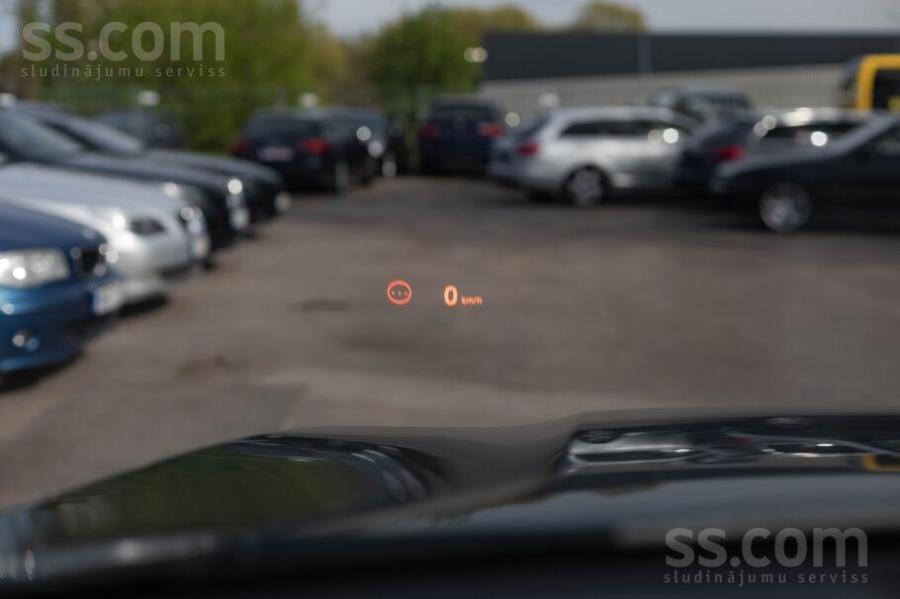 Black BMW X5 2010 in Riga, with an engine capacity of 3.00 L and mileage of 310 thousand km for 12990 €, photo 22 on AUTOMOTO.COM.LV